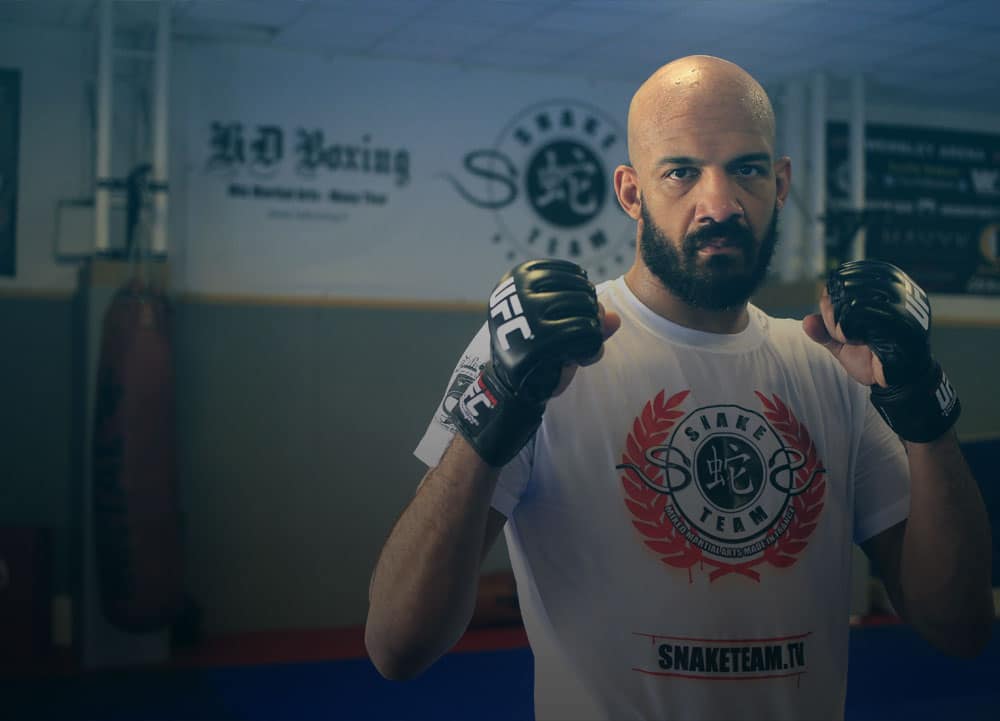 Plongée dans le MMA : Règles, Stars et Secrets de l'UFC